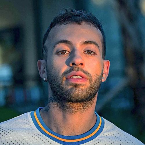 Feid Outfits - Iconic Celebrity Outfits