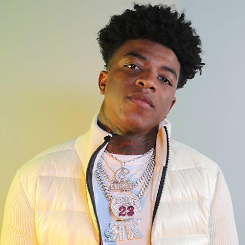 Yungeen Ace Outfits - Iconic Celebrity Outfits